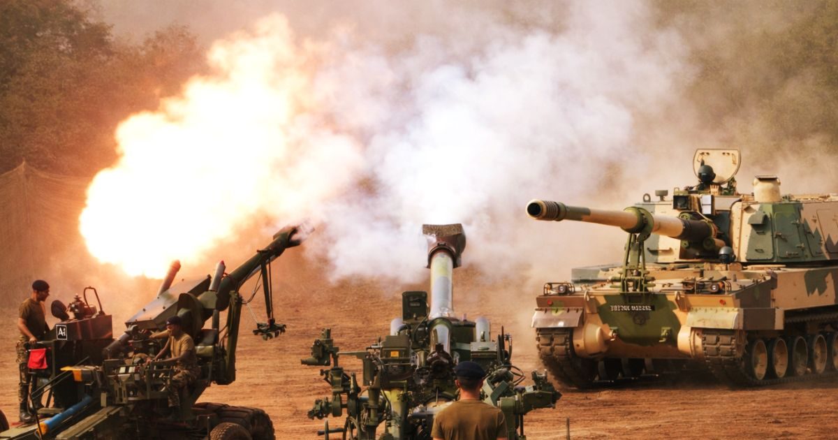 Indian Army Exercise TOPCHI Nashik Photos | एक्सरसाइज तोपची: K-9 वज्र ...