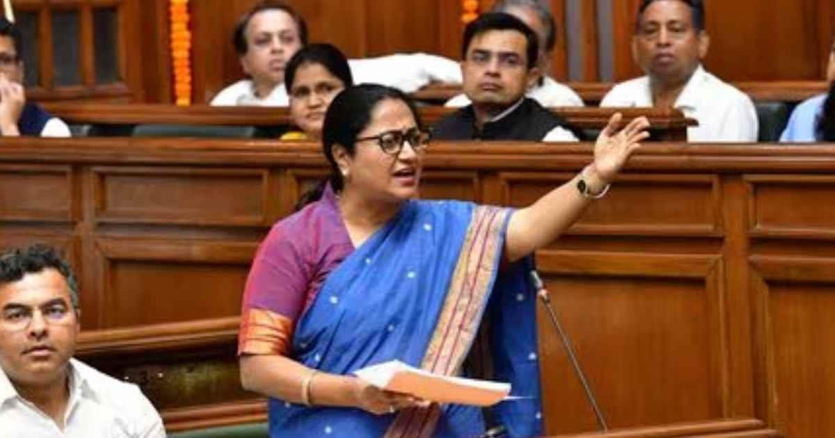 Rekha Gupta Memes Politics Delhi Politics । REkha Gupta on AIQ Memes ...