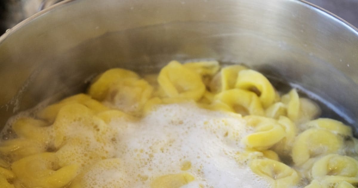 Perfect pasta boiling tips। खिला-खिला पास्ता कैसे बनाएं - News18 हिंदी