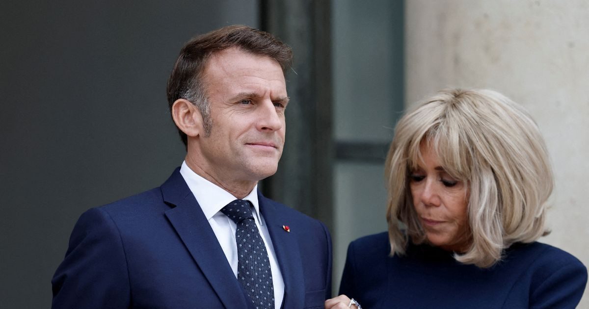 Emmanuel Macron Love Story | Macron India Visit | Macron wife Age | 15 ...