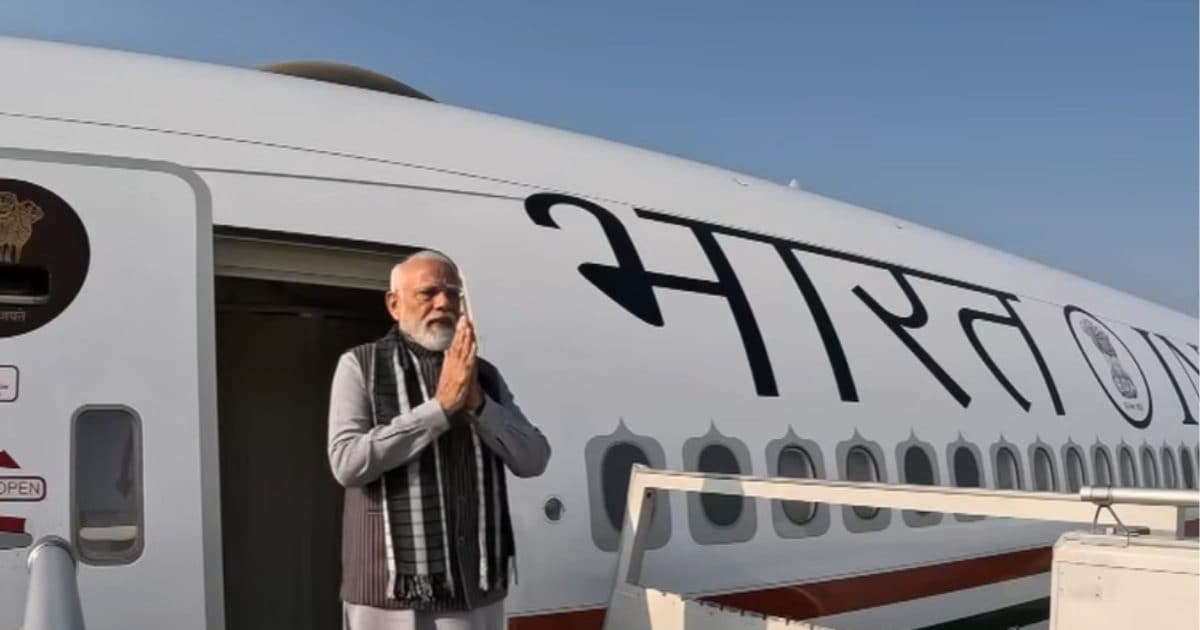 PM Modi Israel Visit Plane : Boeing 777-300ER Features | India Most ...