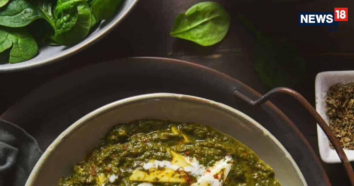 बिना मिक्सर के 20 मिनट में तैयार करें रेस्टोरेंट जैसा क्रीमी पालक पनीर ...