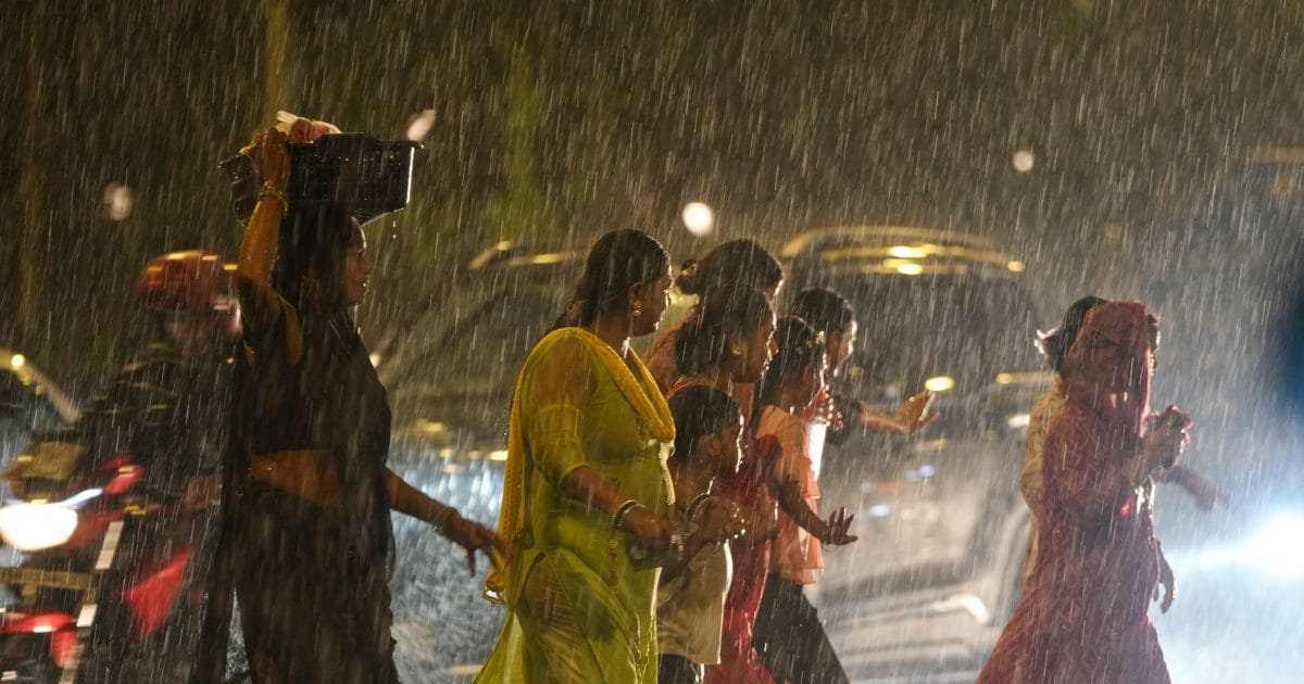 Why it is raining in March Month | rain in Delhi | What Cause rain in ...