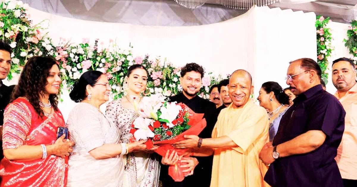 Kuldeep Yadav Marriage Reception Videos: कुलदीप यादव को यूपी के ...