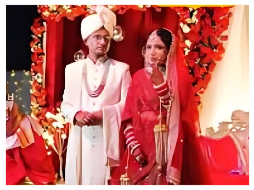 IIT के बाद UPSC में किया टॉप, BPSC टॉपर संग रचाई शादी; आजकल कहां हैं ...