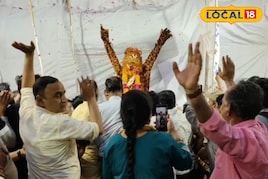 पिता के निधन के बाद भी नहीं टूटा हौसला, मिर्जापुर के अभिरुप वर्मा ने ...