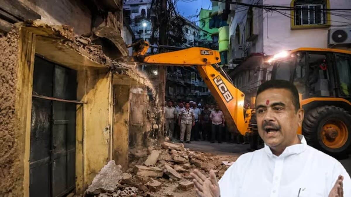Bulldozer on BJP Ofiice: बंगाल में गजब हो गया! सरकारी जमीन पर थी BJP ...