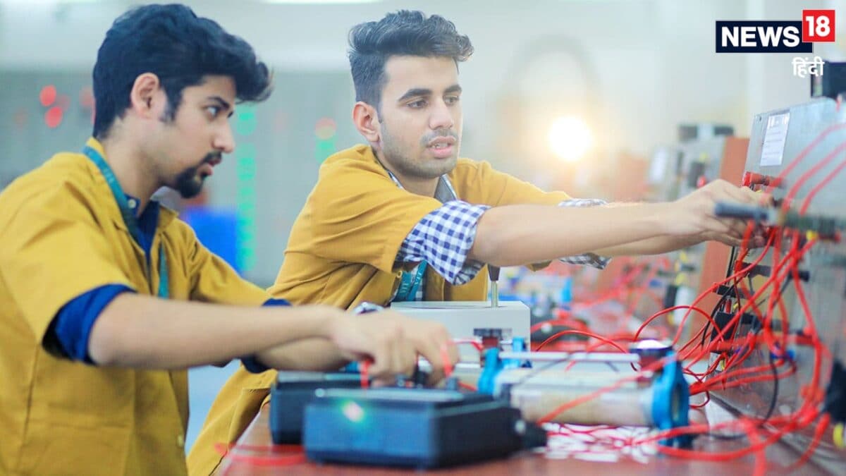 Electrical और Electronic इंजीनियरिंग में क्या है अंतर? जानें किसे लेना ...