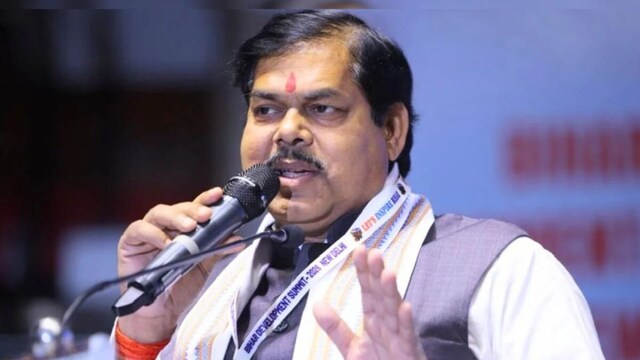 बिहार में कब होगा शिक्षकों का ट्रांसफर? शिक्षा मंत्री मिथिलेश तिवारी ने ...
