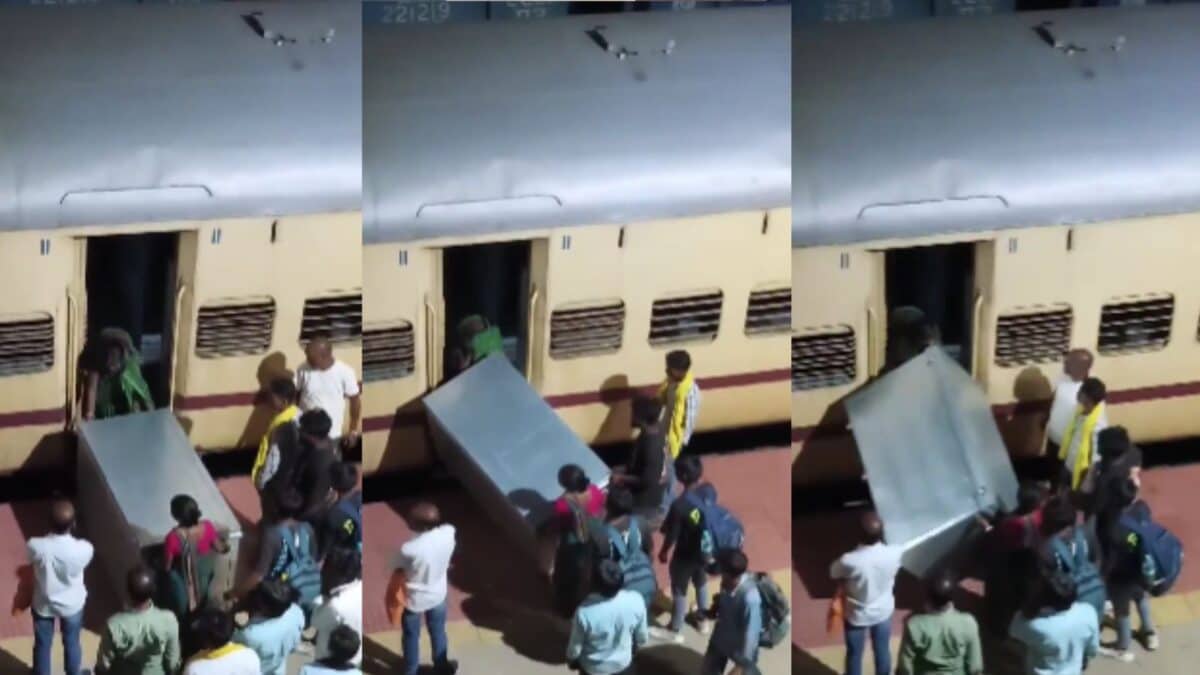 पैसेंजर ट्रेन को बना दिया मालगाड़ी, लोग मिलकर चढ़ाने लगे भारी बक्सा ...