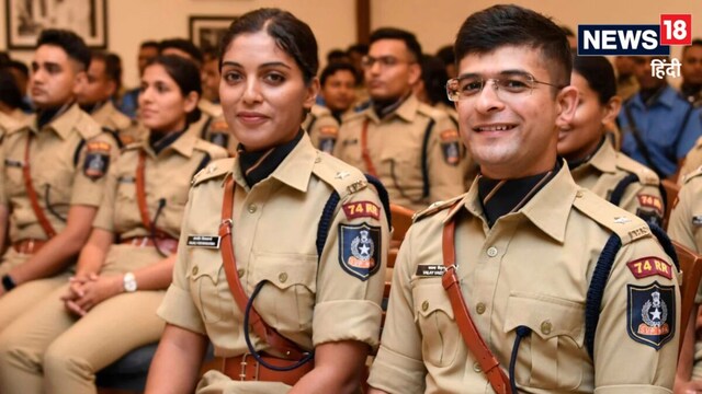 आखिर पुलिस ऑफिसर अपने कंधे पर क्यों पहनते हैं 'क्रॉस बेल्ट'? सिर्फ ...