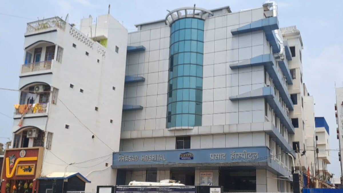 मुजफ्फरपुर अग्निकांड में बड़ा खुलासा, अवैध फ्लोर पर चल रहा था ICU, जांच ...