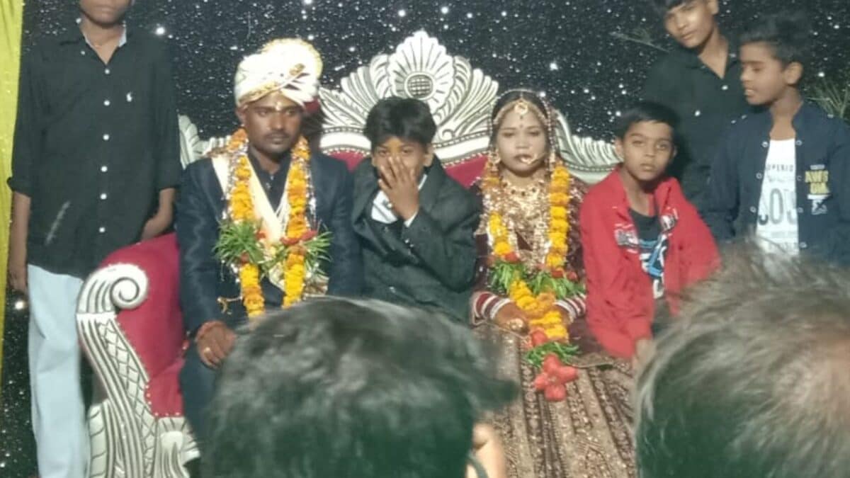 वरमाला के बाद दूल्हे पक्ष ने रखी ऐसी मांग, हुआ जमकर हंगामा और मारपीट ...