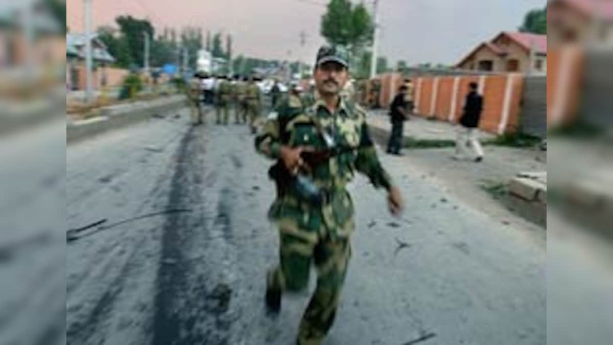 2 killed, 20 injured in Srinagar attack - News18