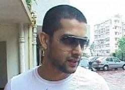 Aftab drenched in rainy memories - News18