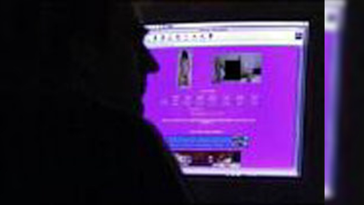 Vietnam To Teach Sex On The Net News18 5976