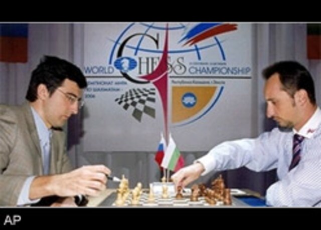 Wrong move: Chess match loo-ses out - News18