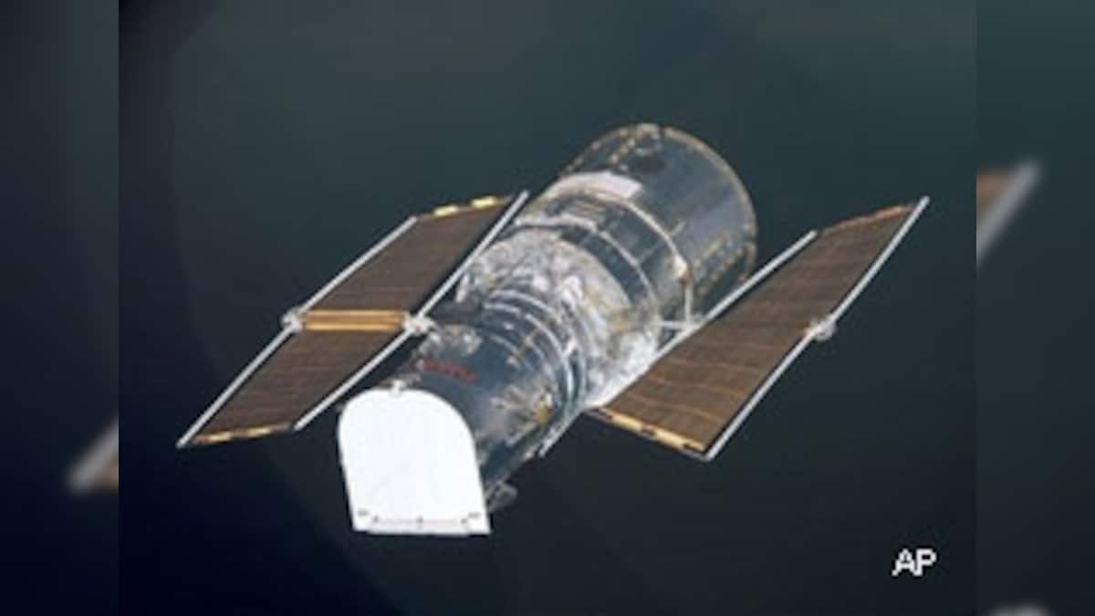 NASA to repair Hubble telescope