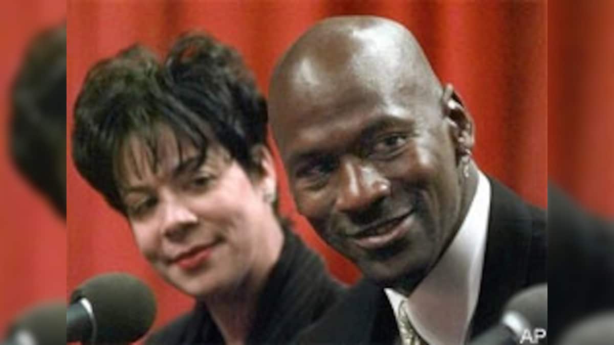 Michael Jordan splits with wife