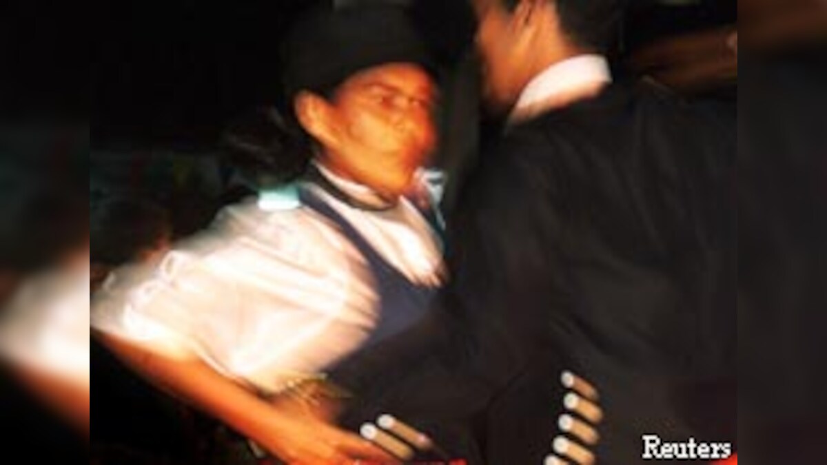 Dancer without legs wows onlookers - News18