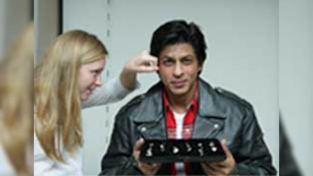 Pics: SRK's wax dummy comes alive - News18