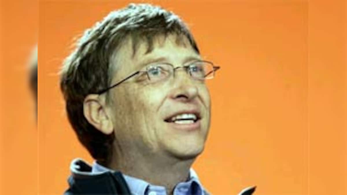 MS founder Gates finally graduates - News18