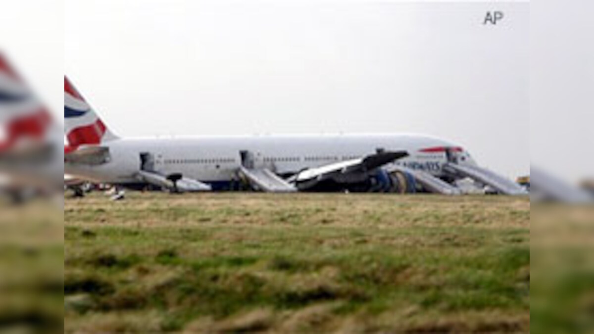 Heathrow jet crash lands short of runway - News18