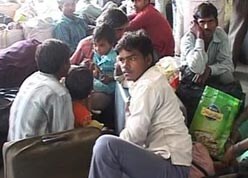 Real estate in Pune hit as migrants head back home - News18