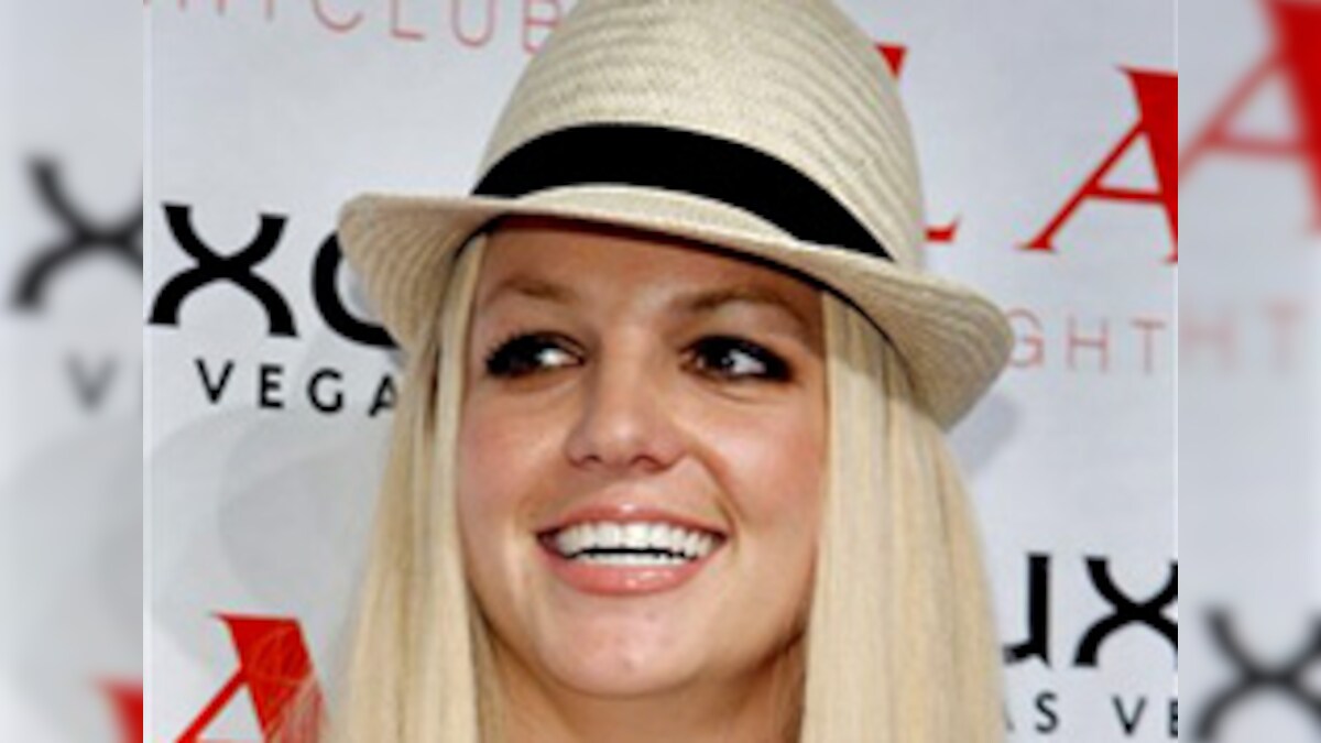 Britney bags ‘award’ for bad skin! - News18