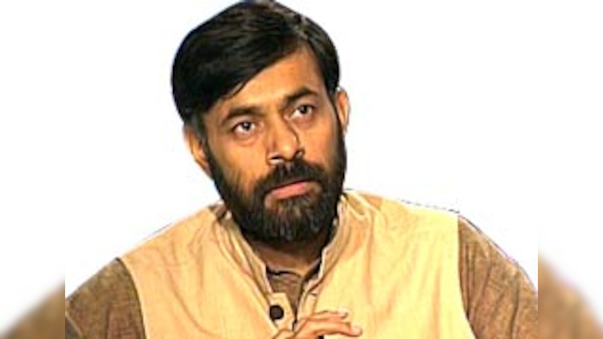 IBNLive Chat: Yogendra Yadav | Rajeeva Karandikar - News18