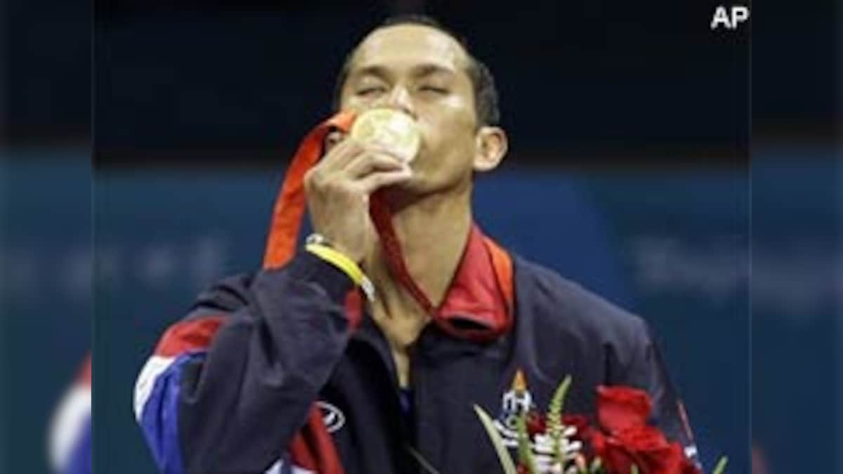 Somjit wins flyweight gold, Lomachenko takes featherweight - News18