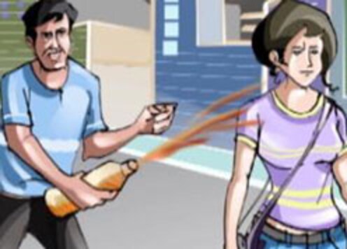 Acid-throwing man on the prowl in north-east Delhi - News18