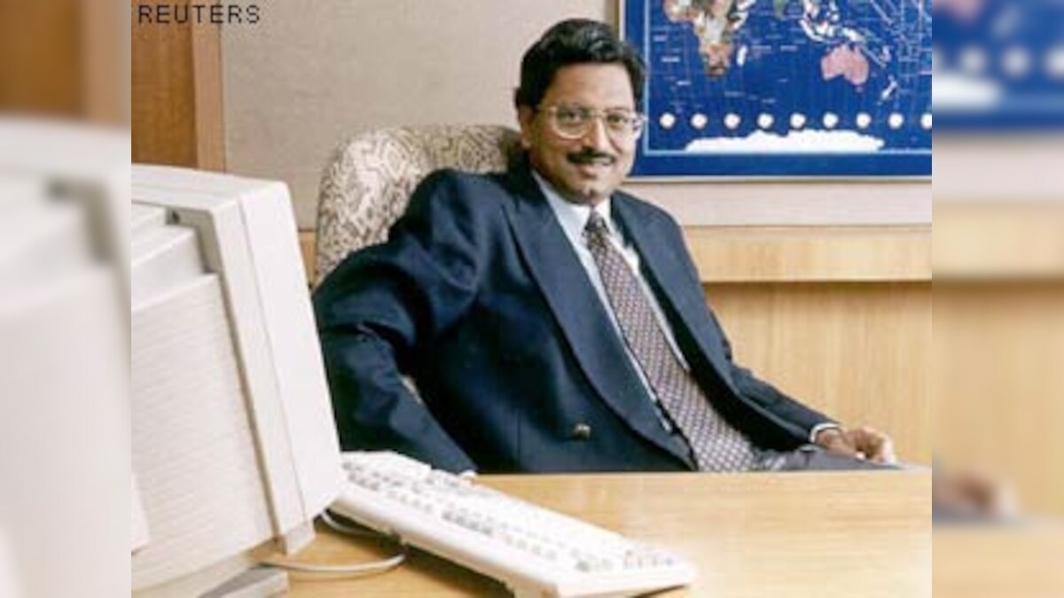 Satyam's crack team | Directors shocked | Timeline - News18