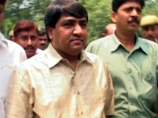 Fake stamp papers: Telgi gets 7yr imprisonment - News18