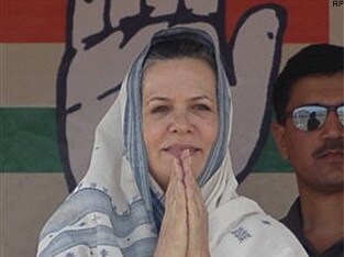 Kings and Queens: Sonia, Cong's reviver - News18