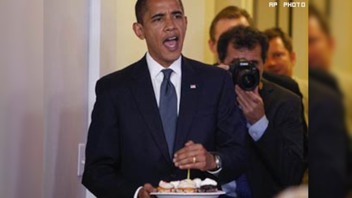 In pics: Obama celebrates his first b'day at White House