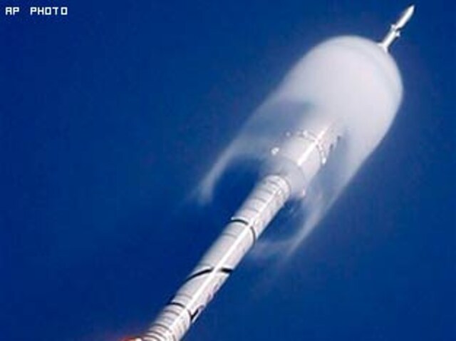 NASA's next generation rocket makes booming debut - News18