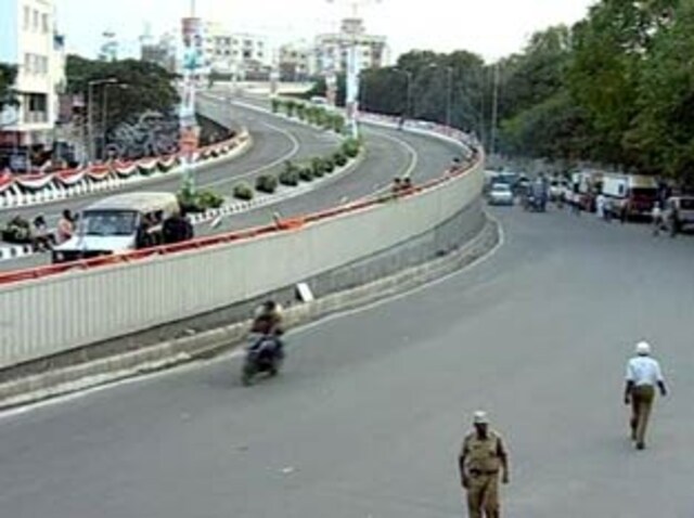 Hyderabad throws open India's longest flyover - News18