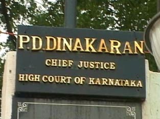 Watch: Dinakaran decides not to hear court cases - News18