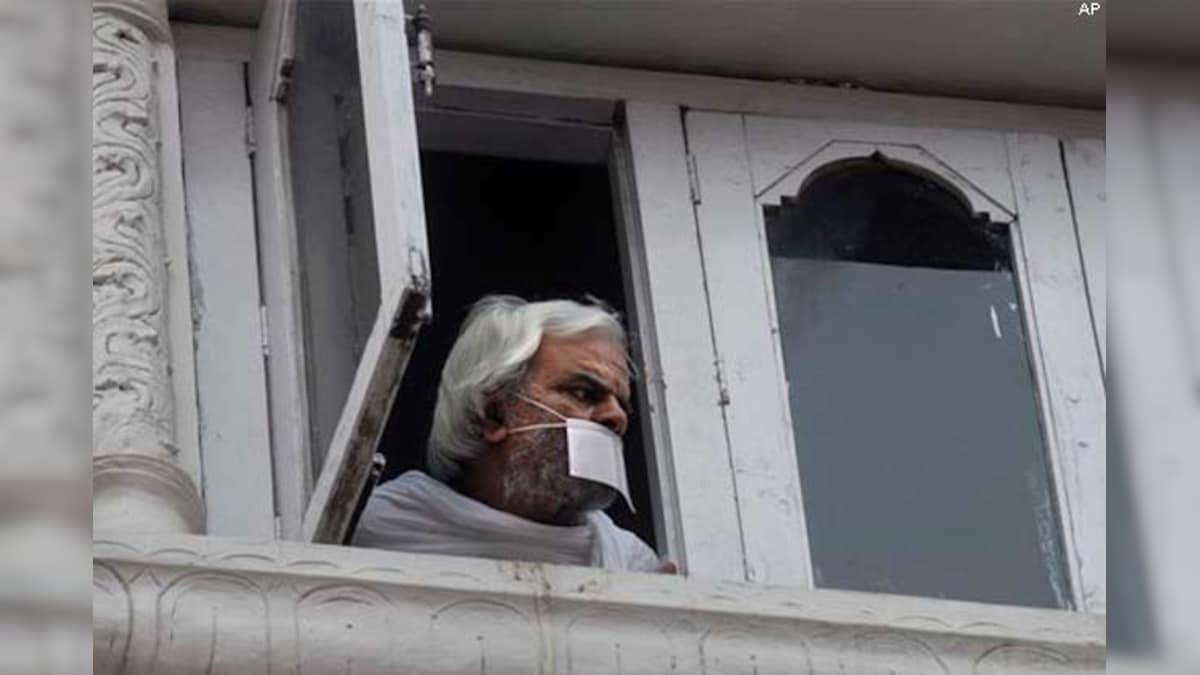 Hyderabad riots: Death toll reaches 2 - News18