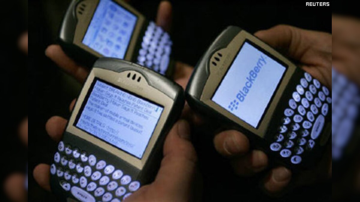 RIM breaks into top 5 mobile phone makers