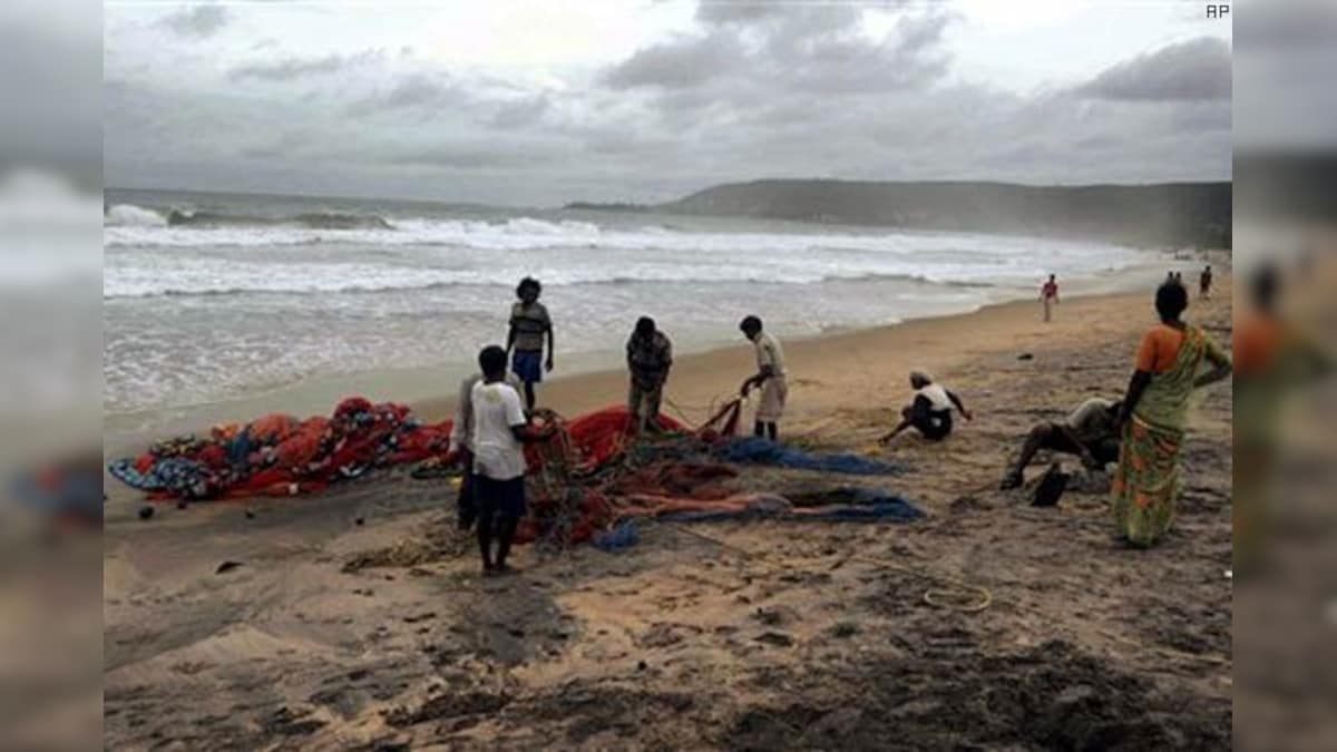 Laila wreaks havoc in AP, heads towards Orissa - News18