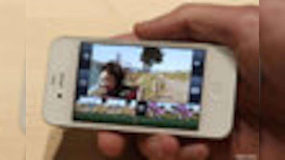 Will Apple recall the iPhone 4? - News18