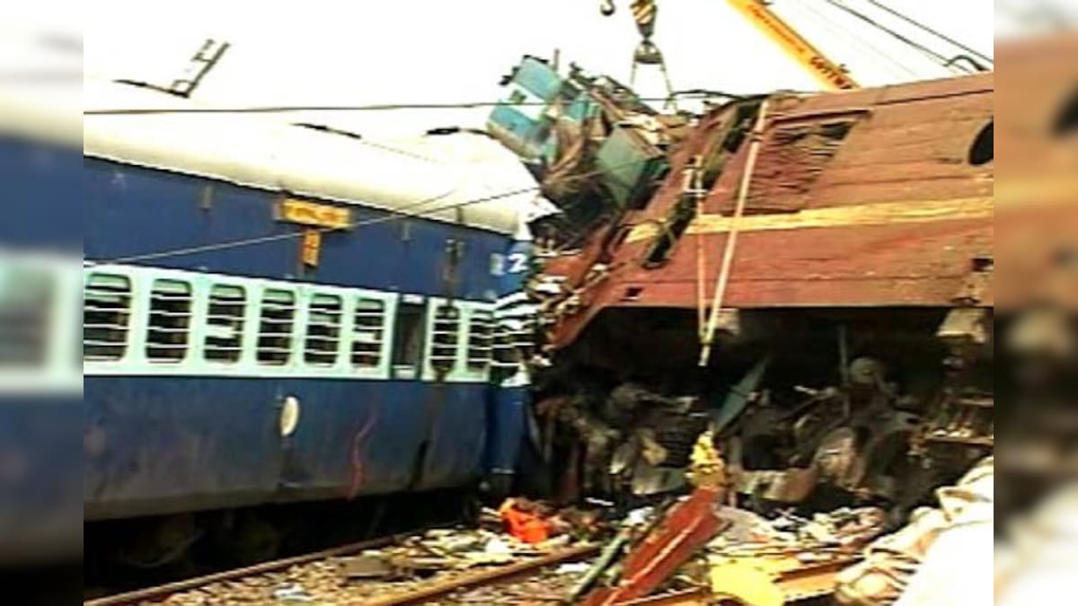 Gyaneshwari Express mishap accused surrenders - News18