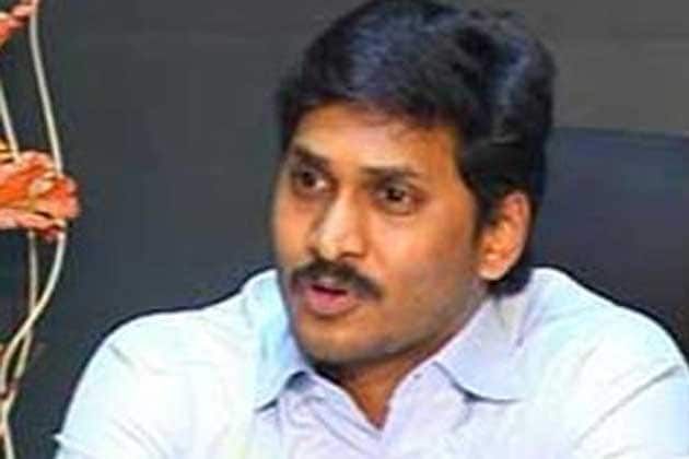 Jagan's mega show of strength in Kadapa - News18