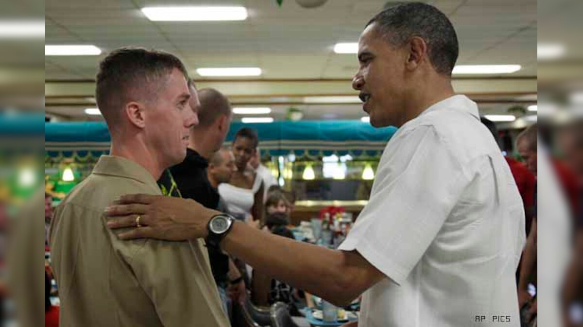 Obama caps Christmas by visiting US troops - News18