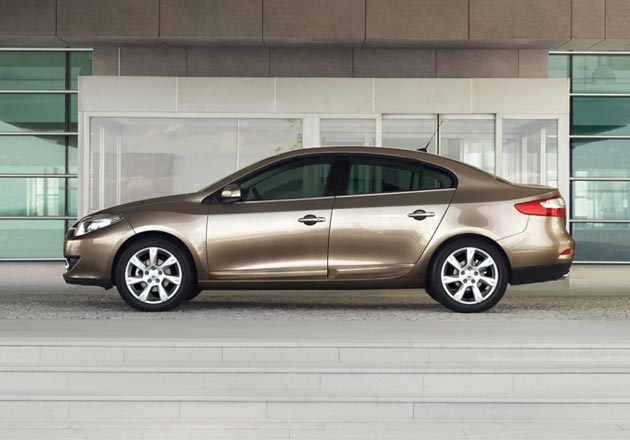 Renault's Fluence luxury sedan - Photogallery