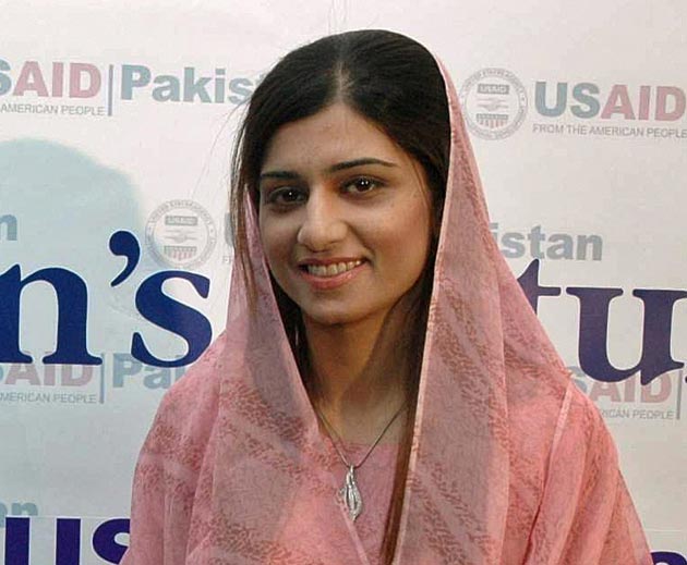 Hina Rabbani Khar: Pakistan's youngest and first female Foreign ...