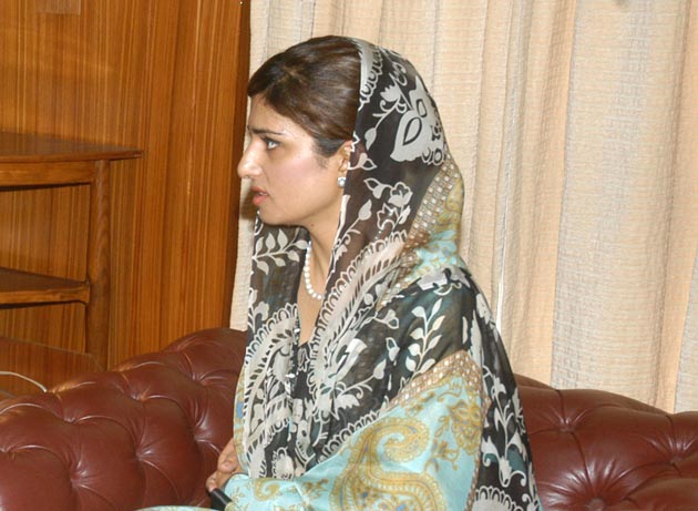 Hina Rabbani Khar: Pakistan's youngest and first female Foreign ...