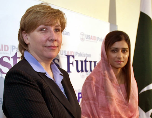 Hina Rabbani Khar: Pakistan's youngest and first female Foreign ...